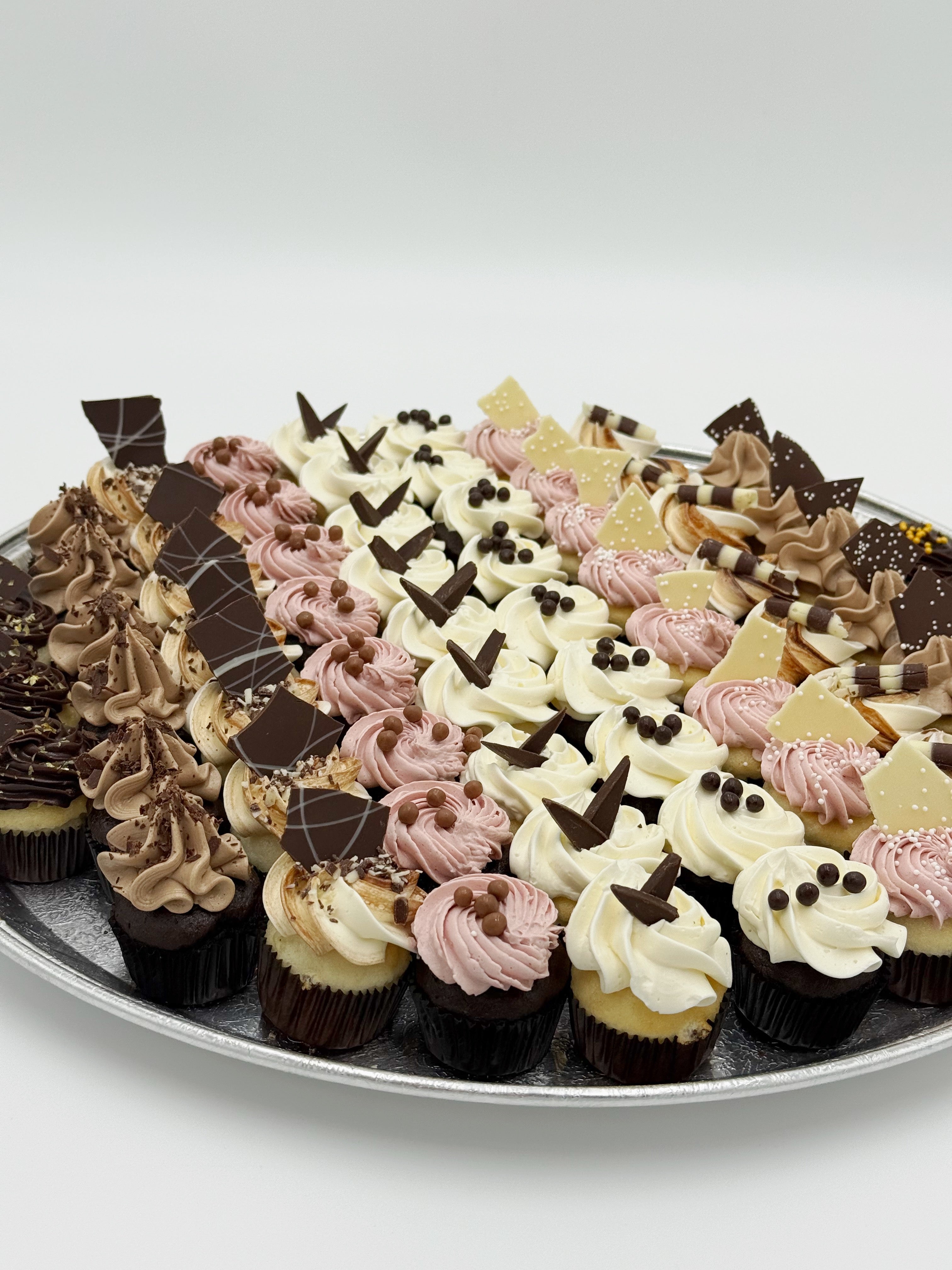 Mini Cupcake Platter | Cakes Etc